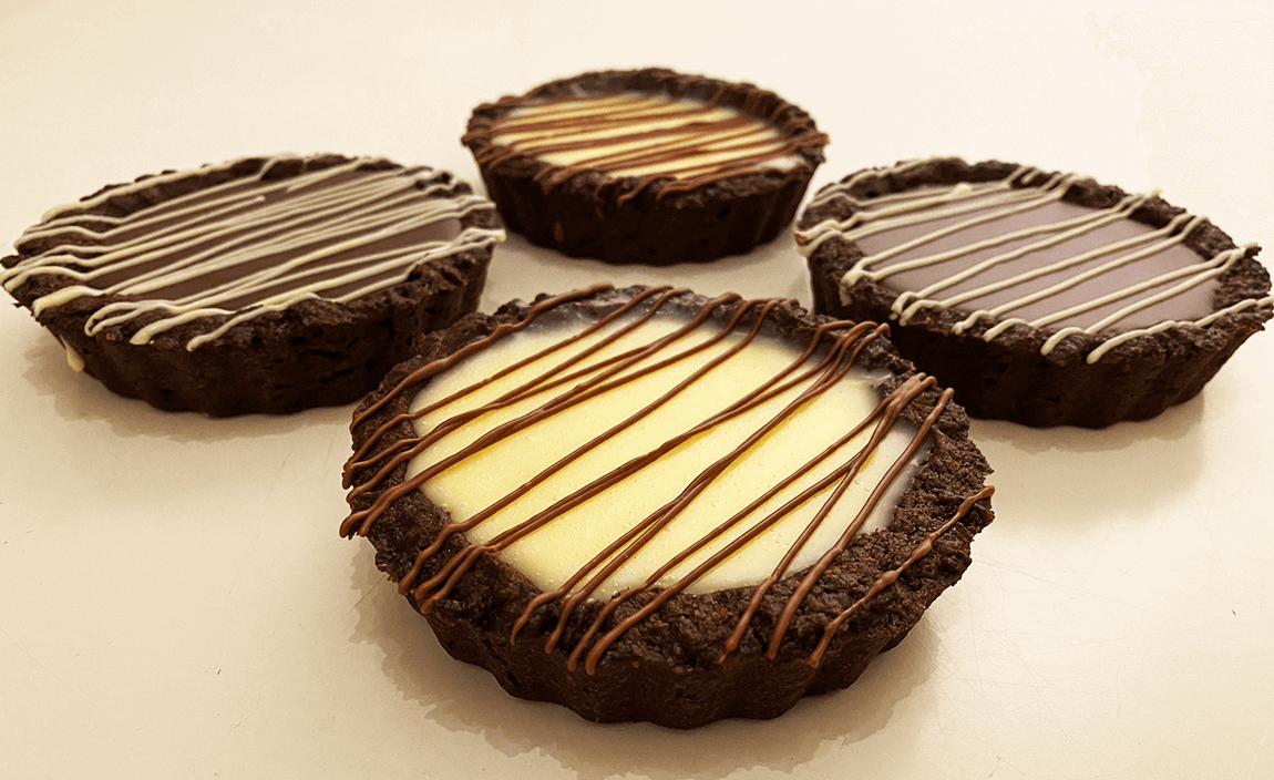 Chocolate Tartlets - MuchMunchies